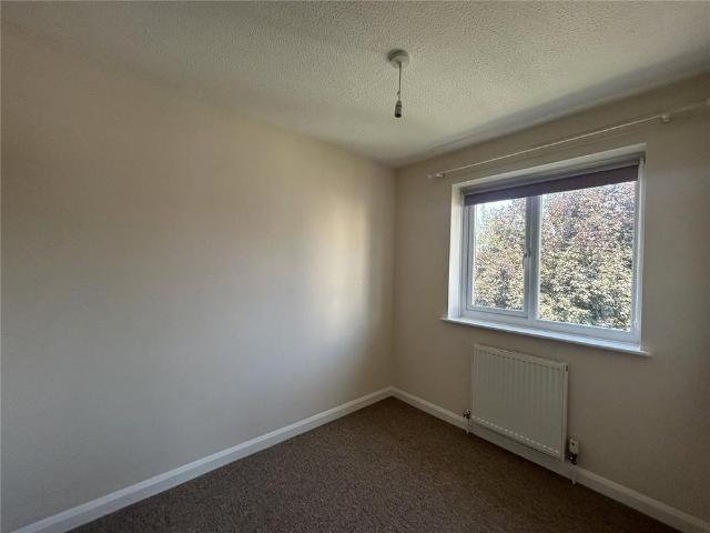2 bedroom end of terrace house to rent