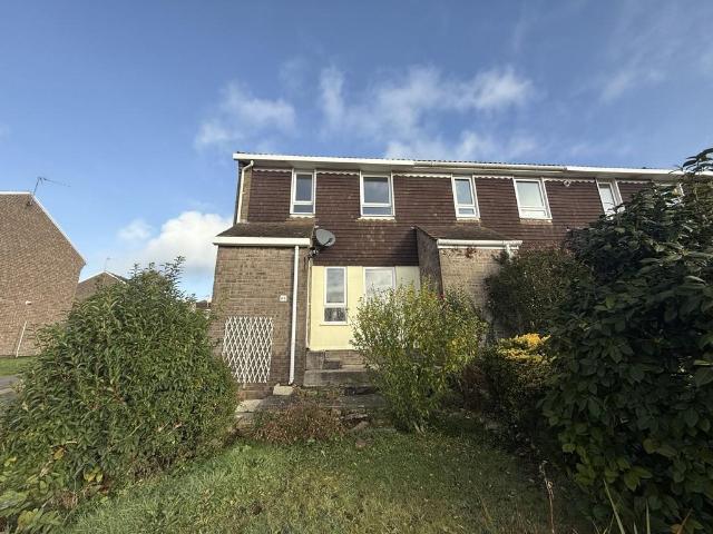 2 bedroom end of terrace house to rent