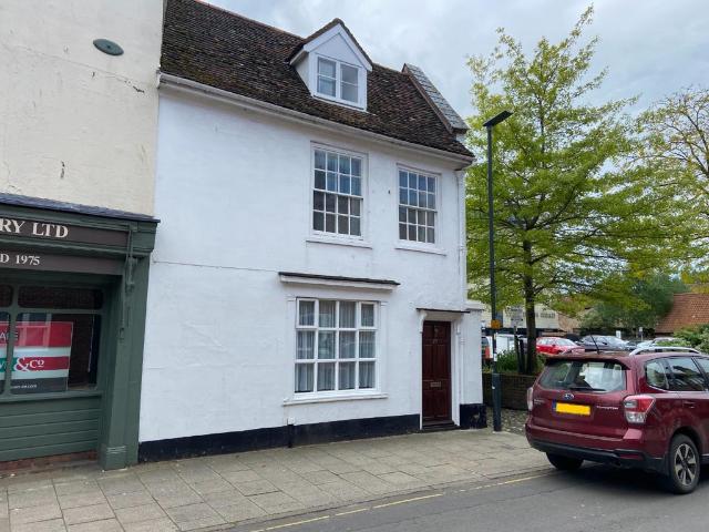 2 bedroom end of terrace house to rent