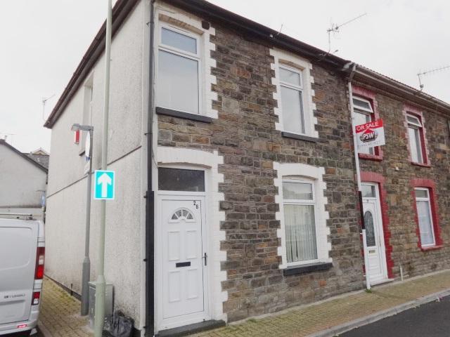 2 bedroom end of terrace house to rent