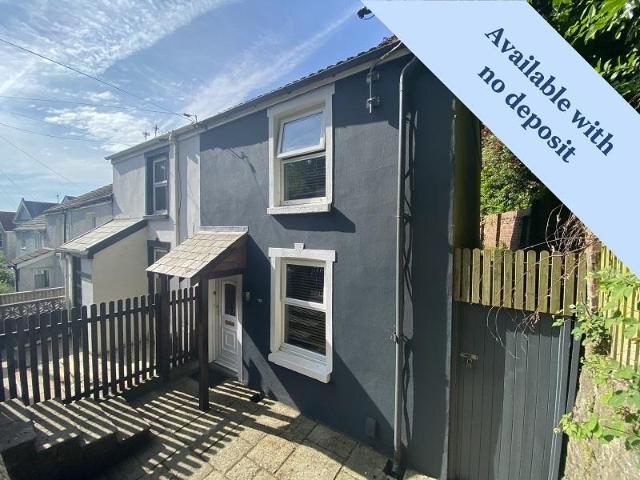 2 bedroom end of terrace house to rent