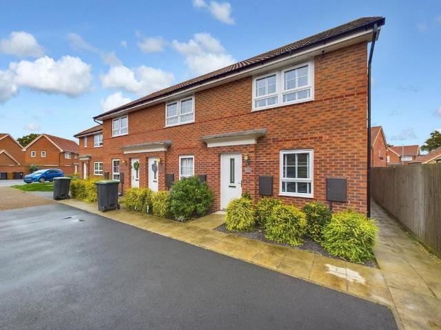 2 bedroom end of terrace house to rent