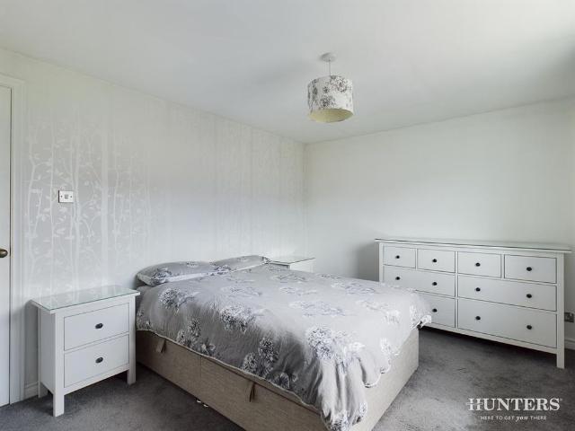 2 bedroom end of terrace house to rent