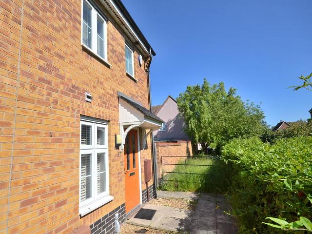 2 bedroom end of terrace house to rent