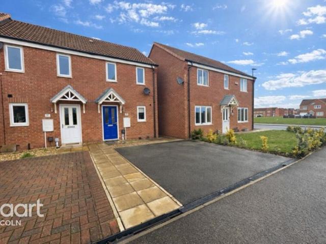 2 bedroom end of terrace house to rent