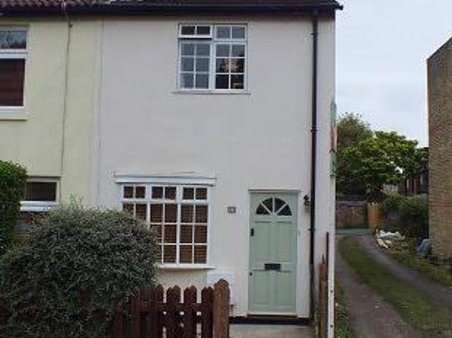 2 bedroom end of terrace house to rent