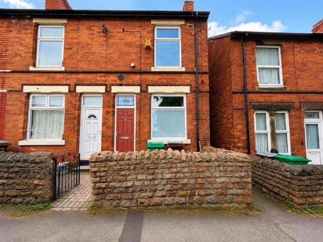2 bedroom end of terrace house to rent