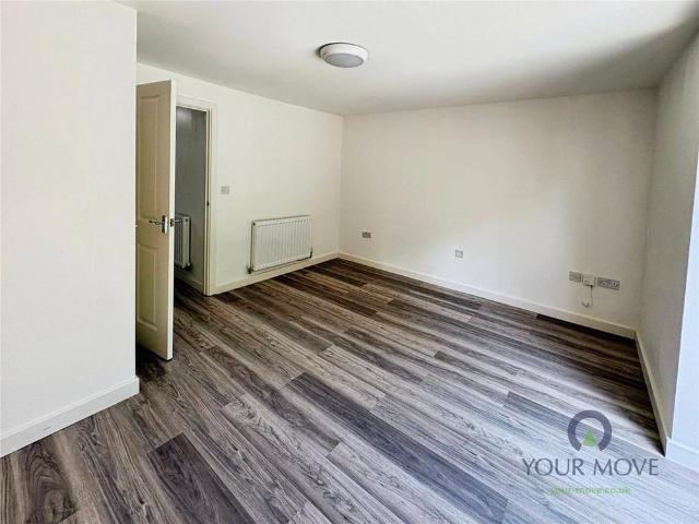 2 bedroom end of terrace house to rent