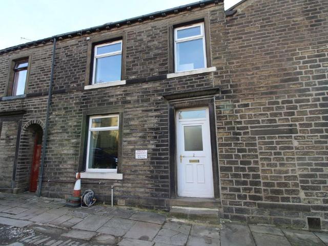 2 bedroom end of terrace house to rent