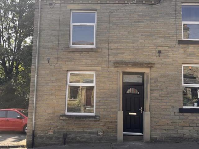 2 bedroom end of terrace house to rent
