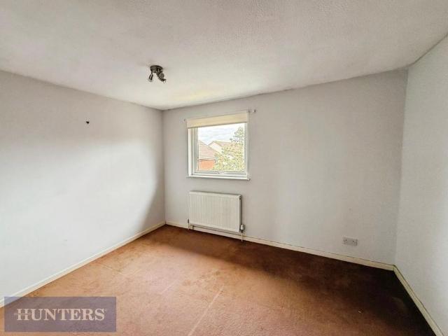 2 bedroom end of terrace house to rent
