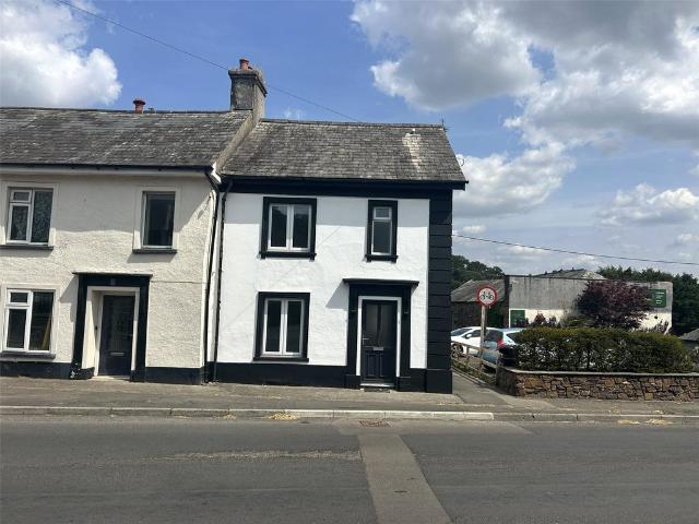 2 bedroom end of terrace house to rent