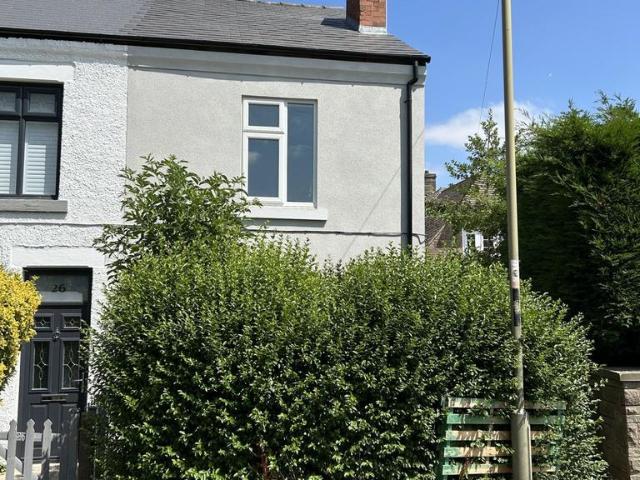 2 bedroom end of terrace house to rent
