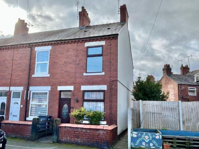 2 bedroom end of terrace house to rent