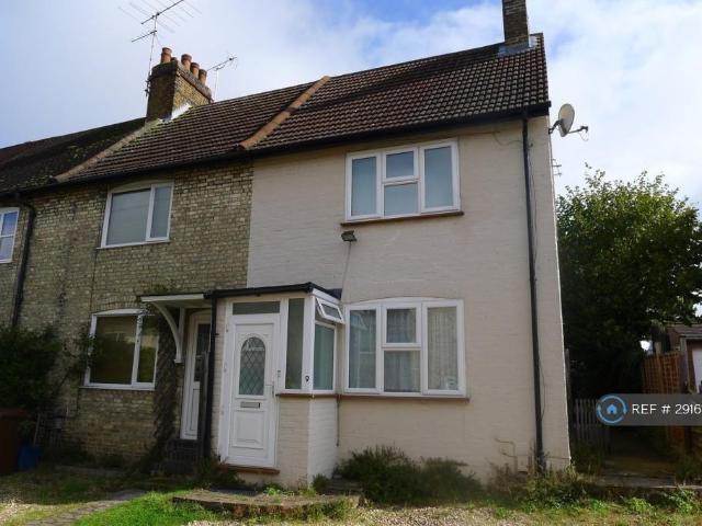 2 bedroom end of terrace house to rent