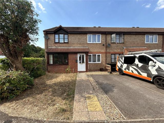2 bedroom end of terrace house to rent