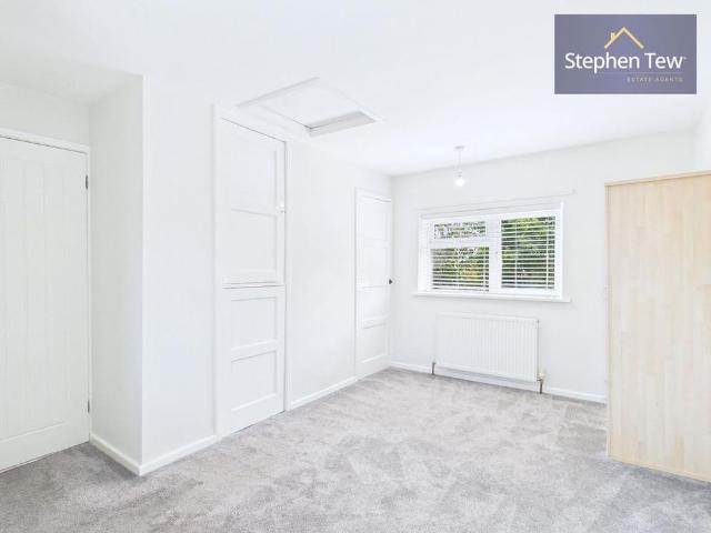 2 bedroom end of terrace house to rent