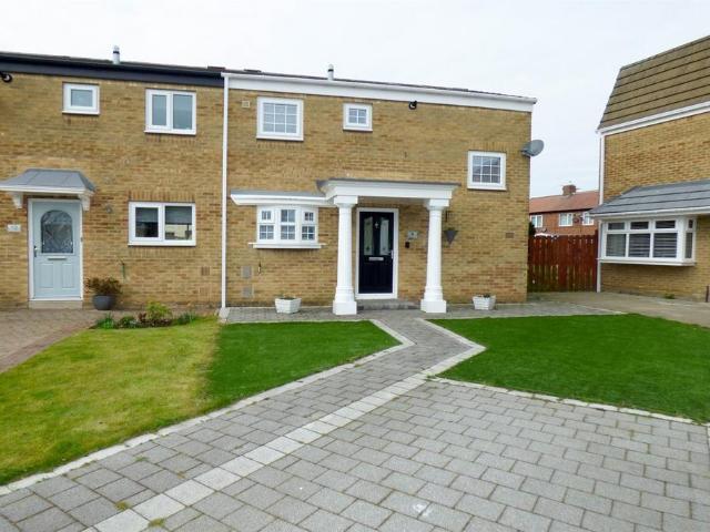 2 bedroom end of terrace house to rent