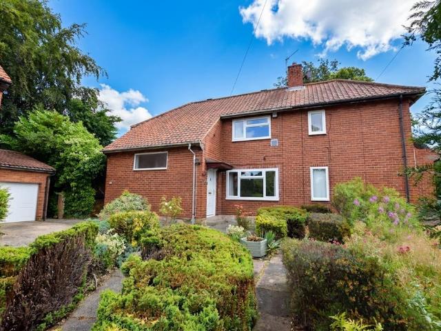 2 bedroom end of terrace house to rent