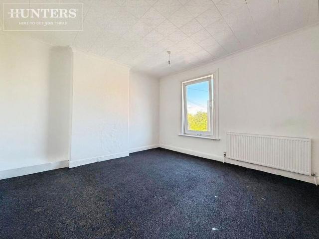 2 bedroom end of terrace house to rent
