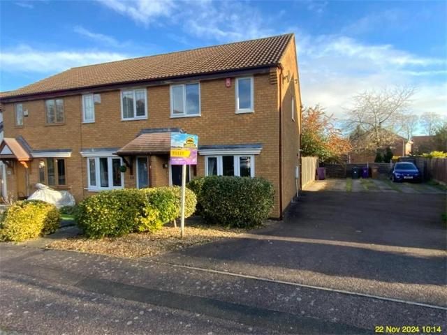2 bedroom end of terrace house to rent