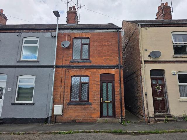 2 bedroom end of terrace house to rent