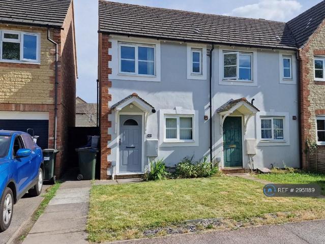 2 bedroom end of terrace house to rent