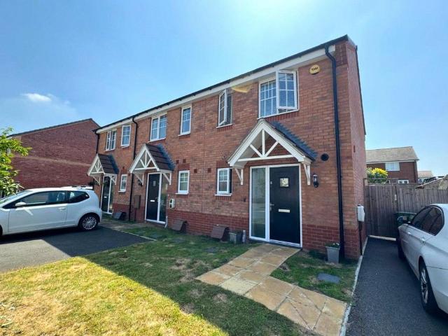 2 bedroom end of terrace house to rent