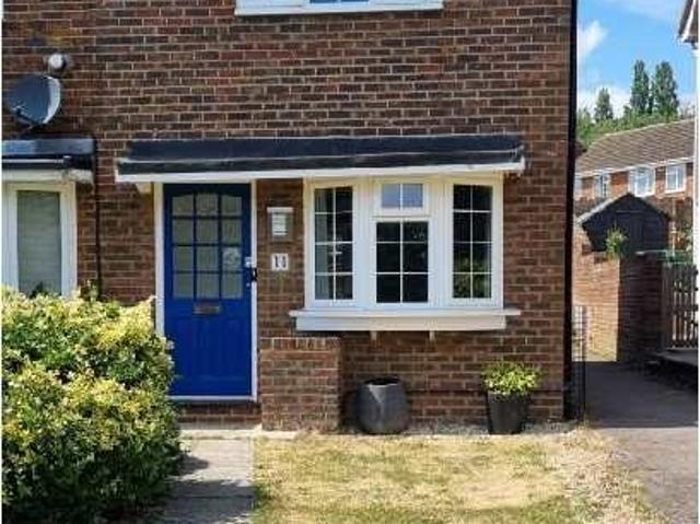 2 bedroom end of terrace house to rent