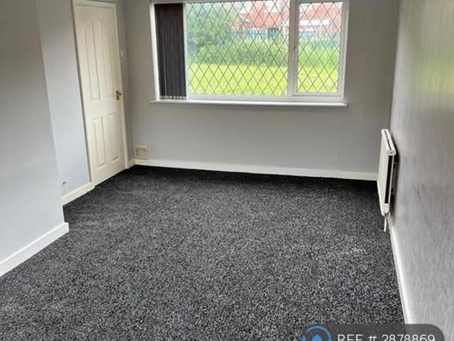 2 bedroom end of terrace house to rent