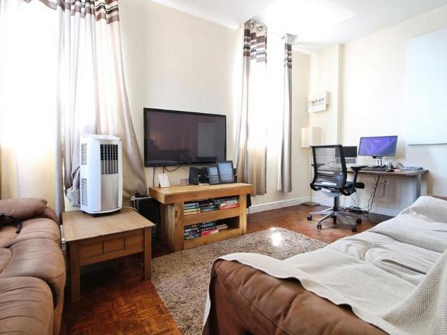 2 bedroom end of terrace house to rent