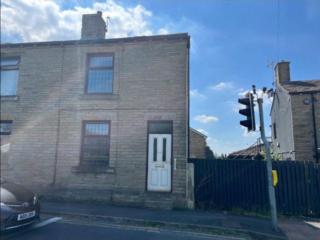 2 bedroom end of terrace house to rent
