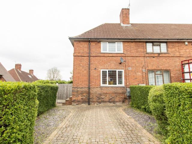 2 bedroom End of terrace house to rent