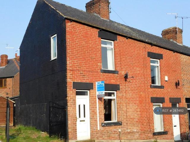 2 bedroom end of terrace house to rent