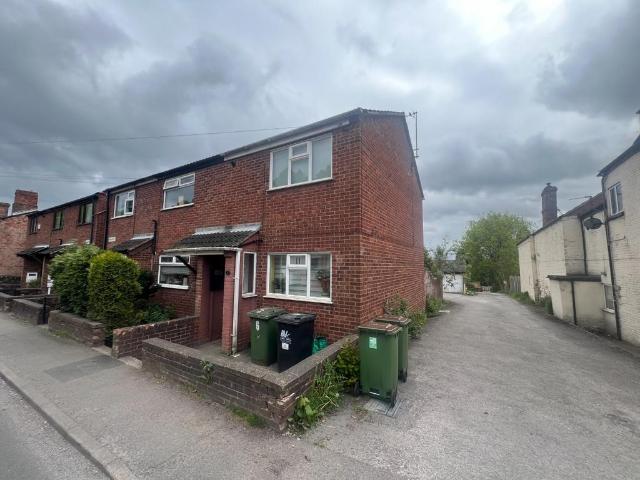 2 bedroom end of terrace house to rent