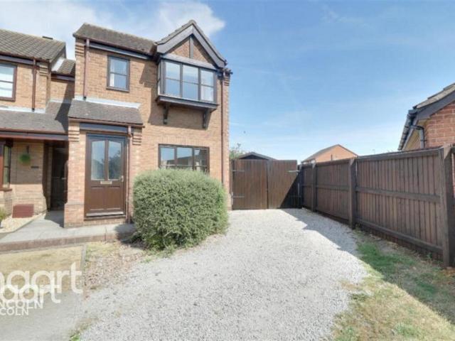 2 bedroom end of terrace house to rent