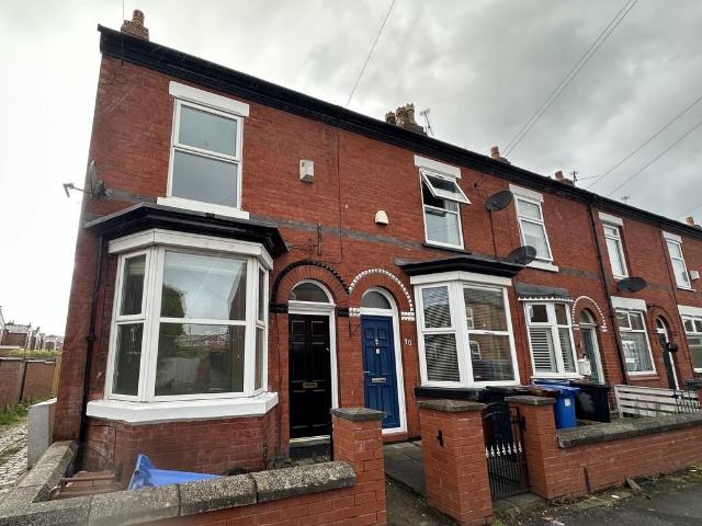 2 bedroom end of terrace house to rent