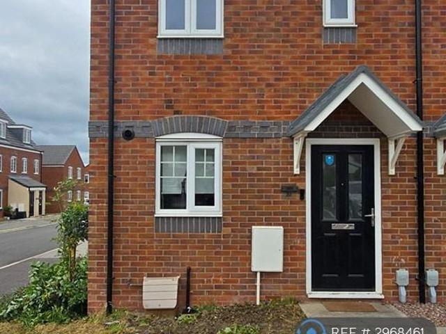 2 bedroom end of terrace house to rent