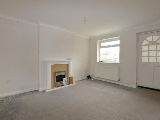 2 bedroom end of terrace house to rent