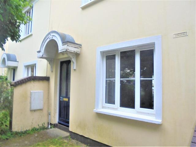 2 bedroom end of terrace house to rent