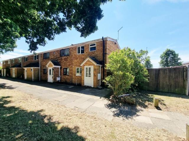 2 bedroom end of terrace house to rent