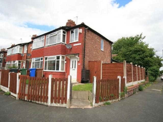 2 bedroom end of terrace house to rent