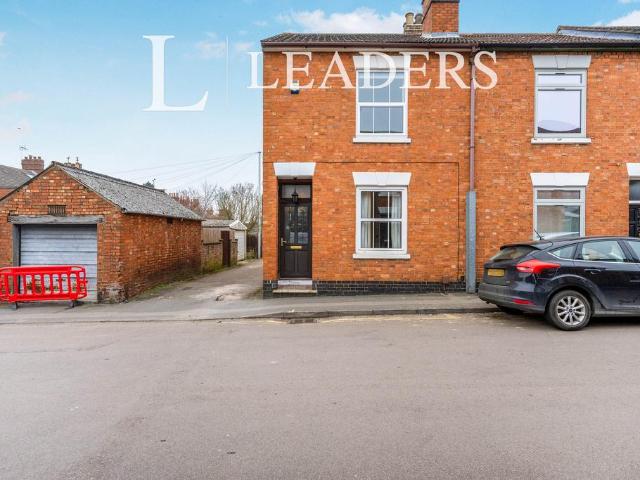 2 bedroom end of terrace house to rent