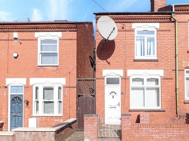 2 bedroom end of terrace house to rent