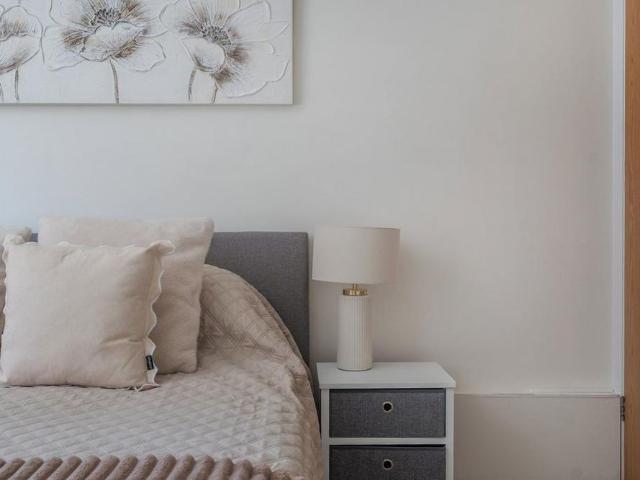 2 bedroom end of terrace house to rent