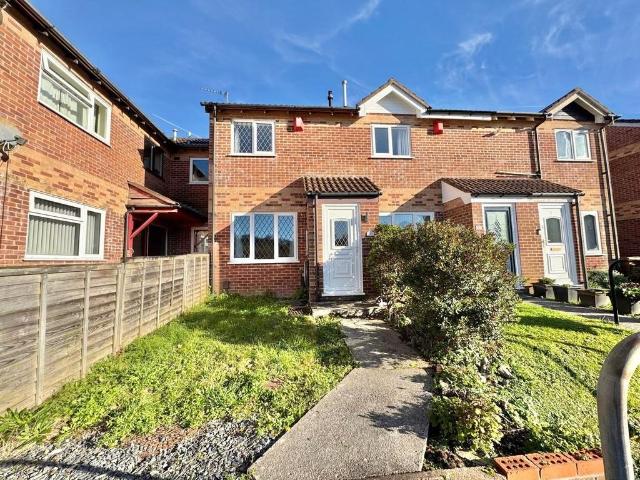 2 bedroom end of terrace house to rent