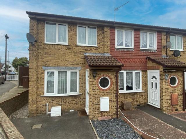 2 bedroom end of terrace house to rent