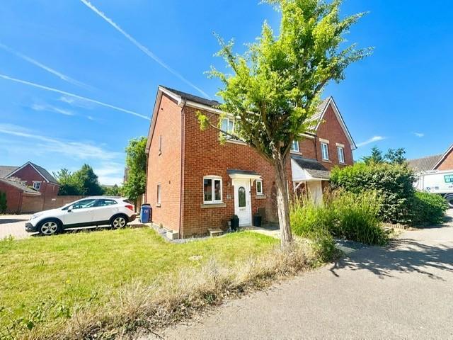 2 bedroom end of terrace house to rent
