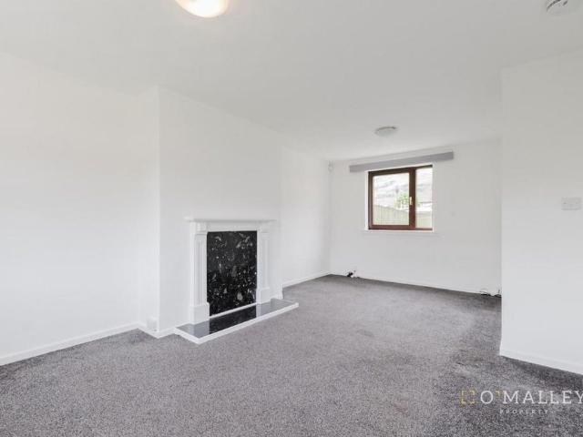 2 bedroom end of terrace house to rent
