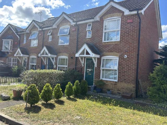 2 bedroom end of terrace house to rent